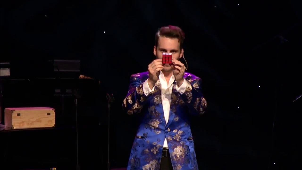 Comedy Magician - YouTube