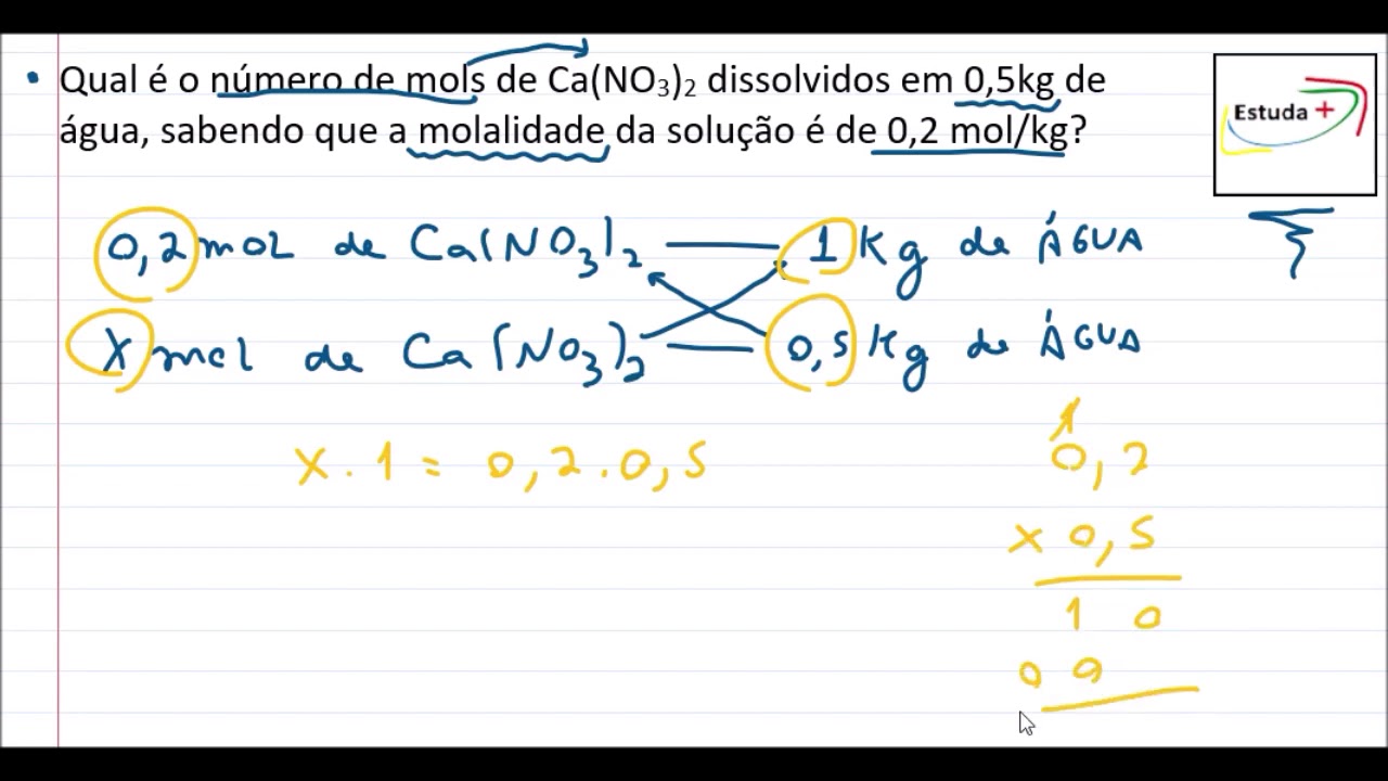 Qual é o número de mols de Ca(NO3)2 em 0,5kg de água, a molalidade da ...