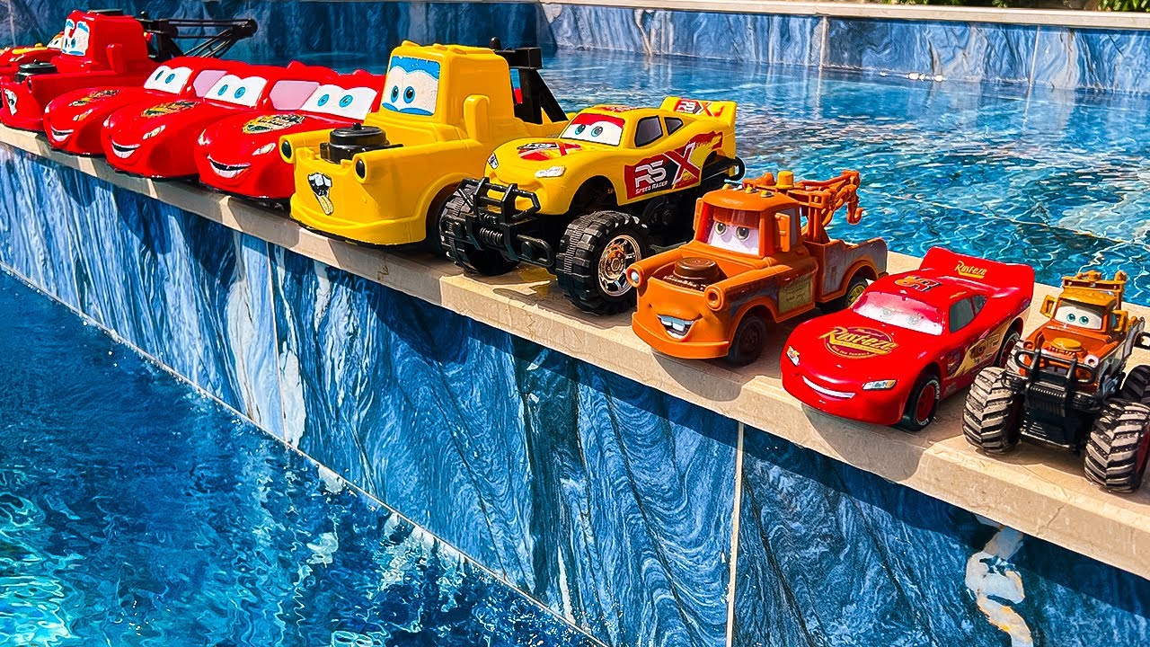 Disney Pixar Cars falling into deep pool, Lightning McQueen, Tow Mater ...