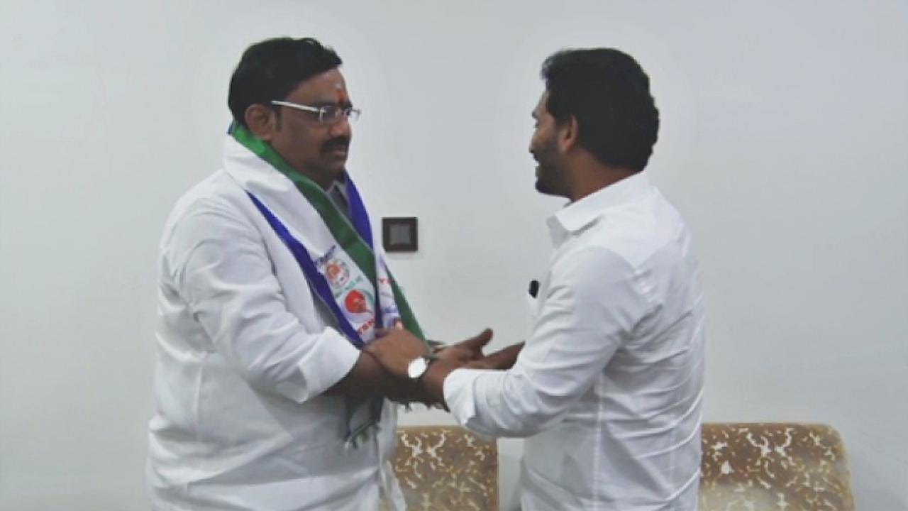 Former MLA Who Joined YCP Is TDP Leader Eli Nani - వైసీపీలో చేరిన మాజీ ...