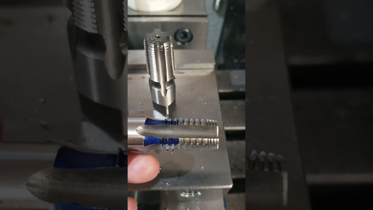 tapping npt in 304ss - YouTube