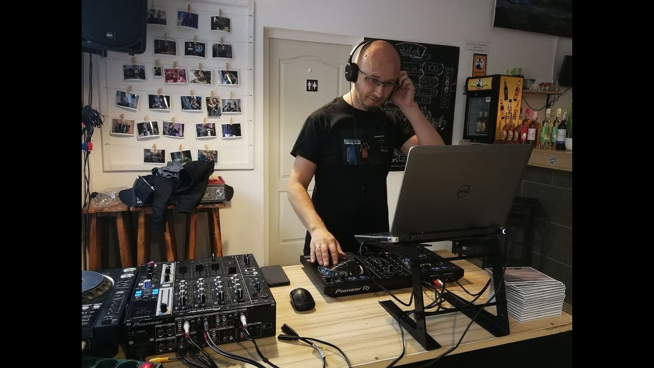 Zozzember - Electronic adventures (lemezbemutató) - YouTube