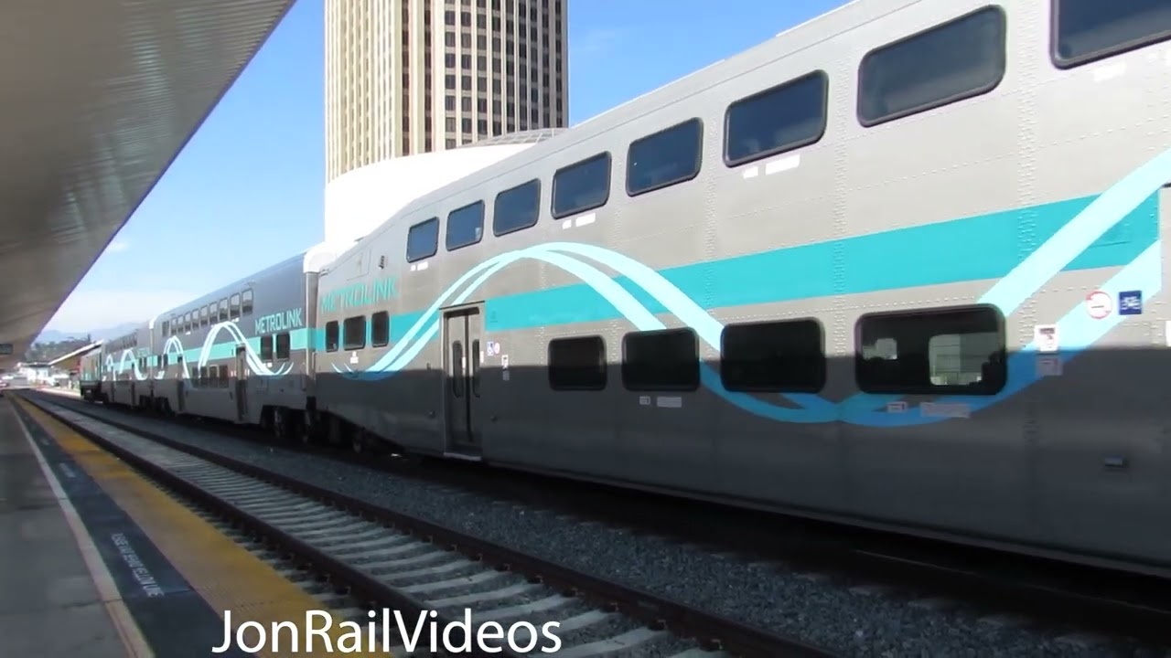 7/20/22 Refurbished Metrolink Bombardier car SCAX 110 spotted at LAUPT ...