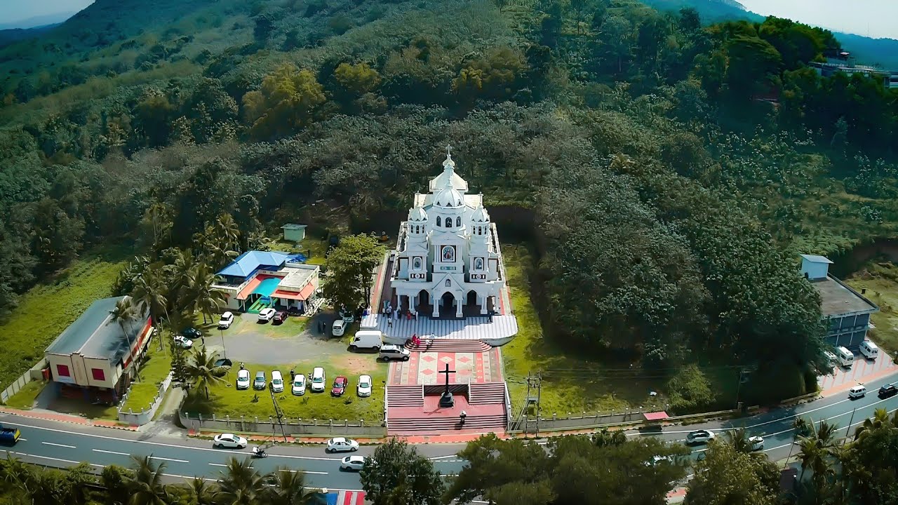 St George Malankara Catholic Church Paranthal | സഹദാപ്പള്ളി പറന്ത ...