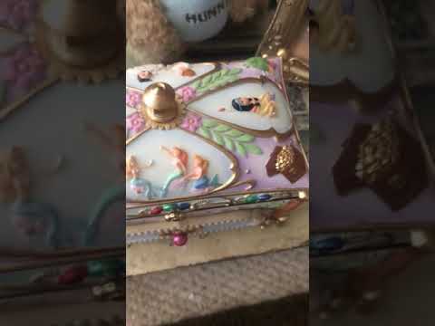 Tinker bell Peter Pan music box Disney - YouTube