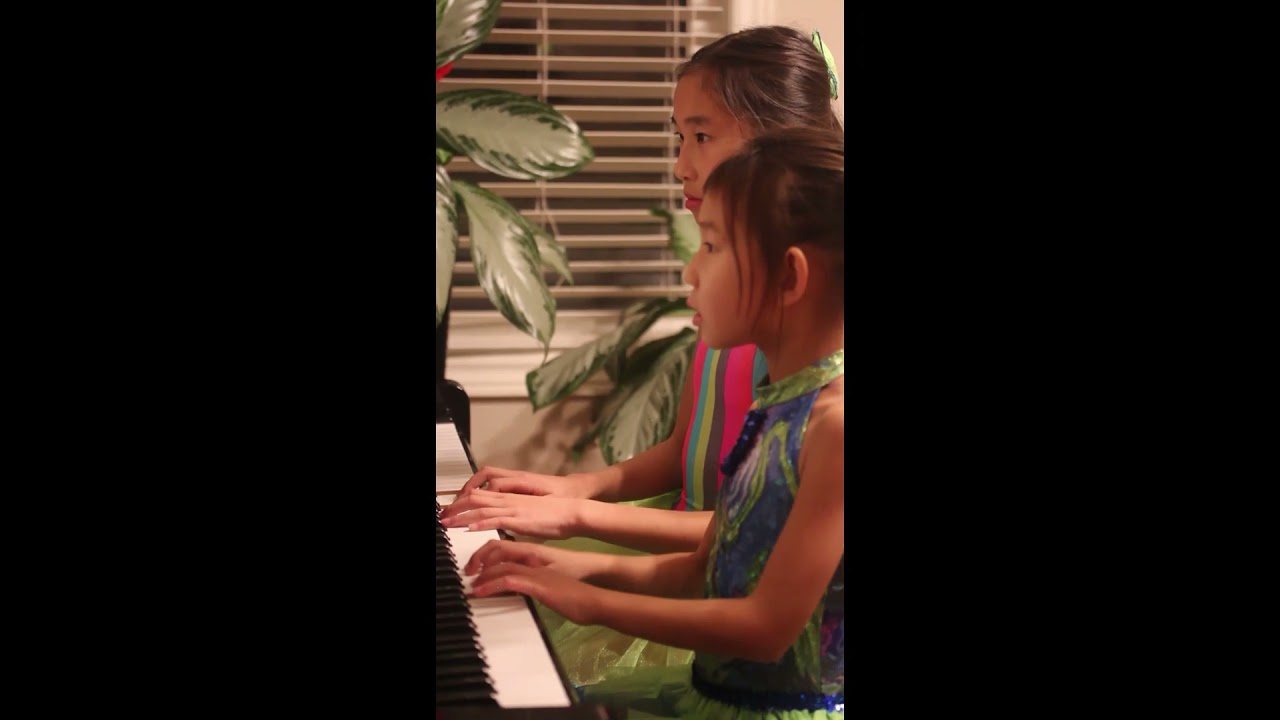 Hot Popcorn [Melody Guo & Jasmine Guo] - YouTube
