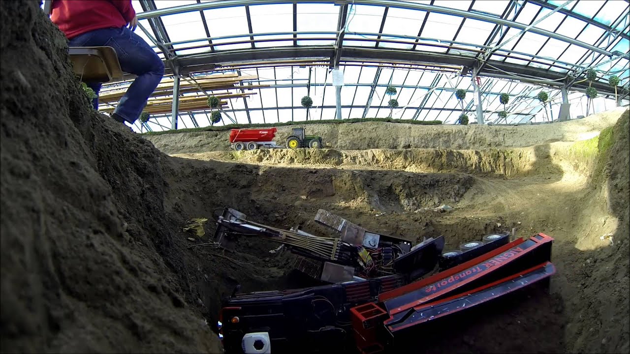 Rc Truck Action fail with bagger - YouTube