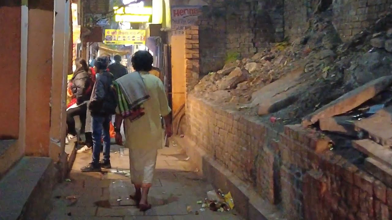India: Narrow Streets of Varanasi. Markets. Shops. Street Food. Night ...