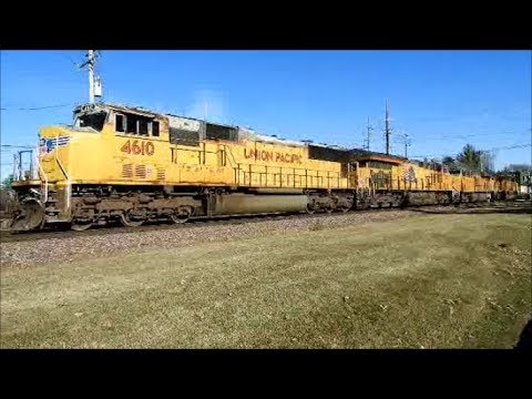 UP 4610 a SD70M leads a Z train west through Geneva IL - YouTube