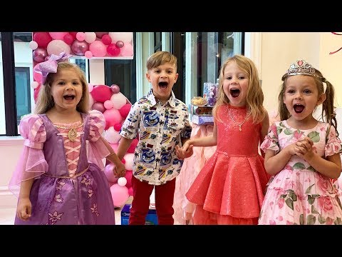 VLOG Диана и Рома на Дне Рождения Насти