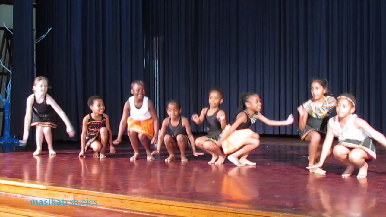 2016 Grade 2 Zulu Dance - YouTube