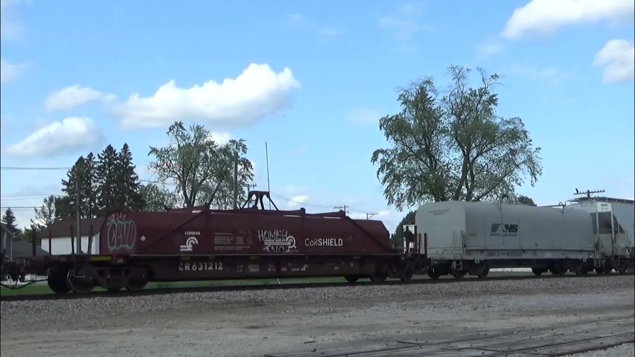 CP-2255 OS Pewaukee, WI on 6-9-25 2x0x0 w/CSX-4547 - CSX-5329 - YouTube