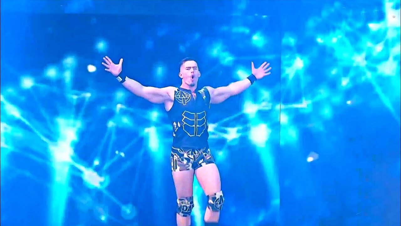 Austin Theory Entrance: WWE Raw, Dec. 20, 2021 - YouTube