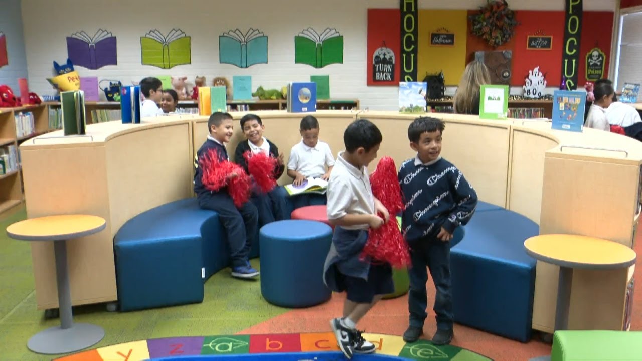 Local elementary school got a major library makeover - YouTube