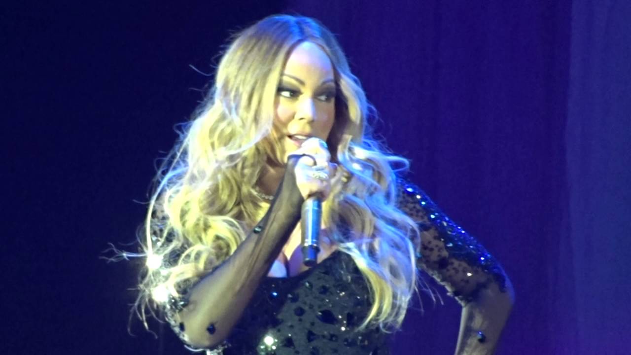 Mariah Carey - Touch My Body (Live in Vienna) - YouTube