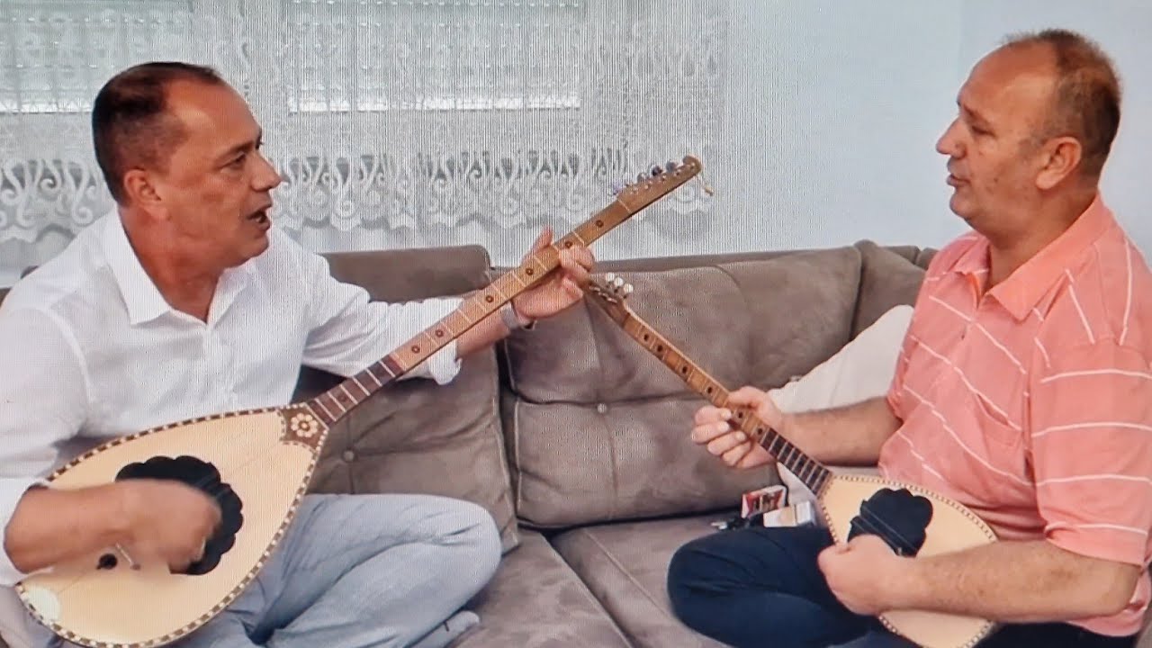 Sinan Gashi & Ahmet Halilaj - "Mitrovice..." - YouTube