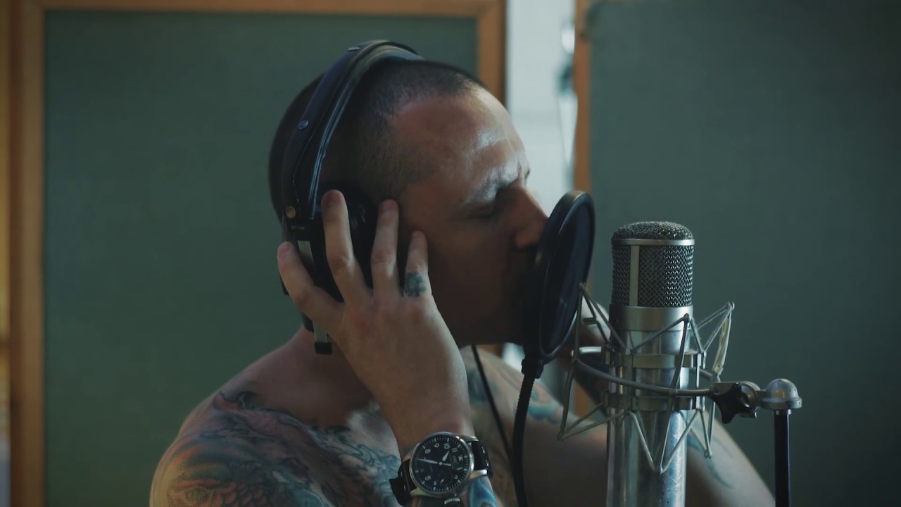Chester Vocals - YouTube