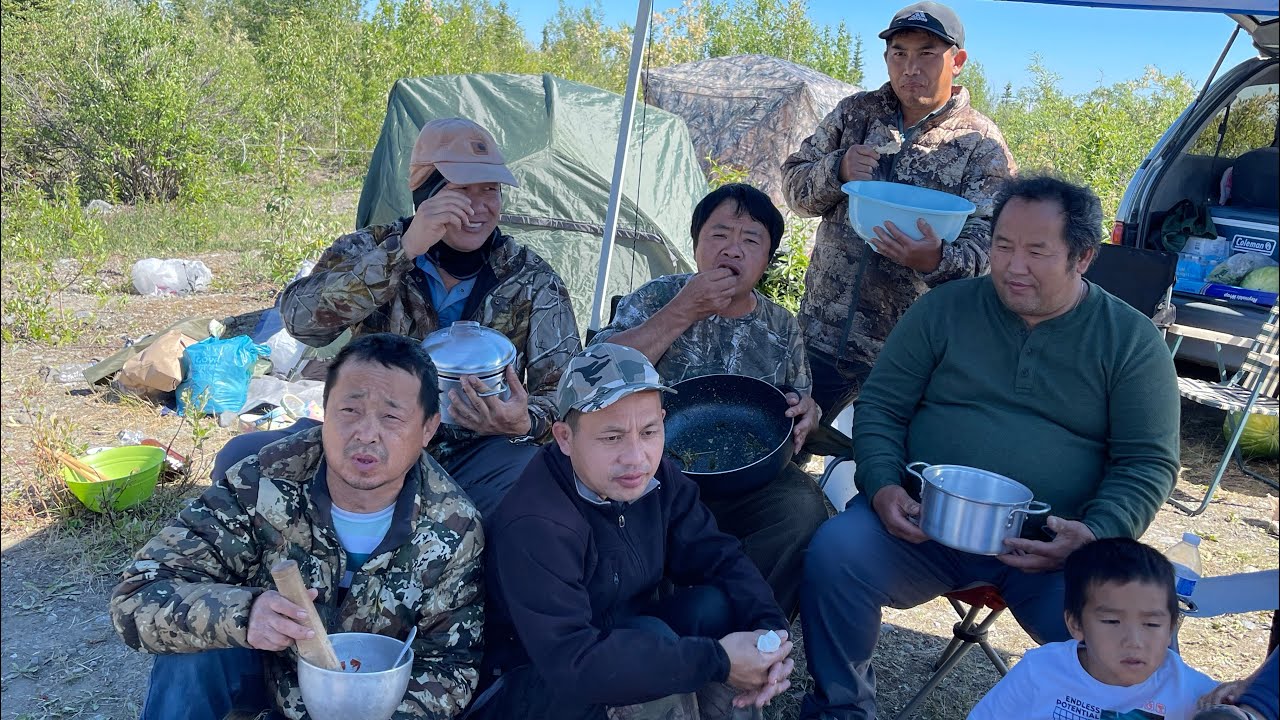 Hmong Alaska mus tua nas liab daim # 2 lub 7/4/2022 - YouTube