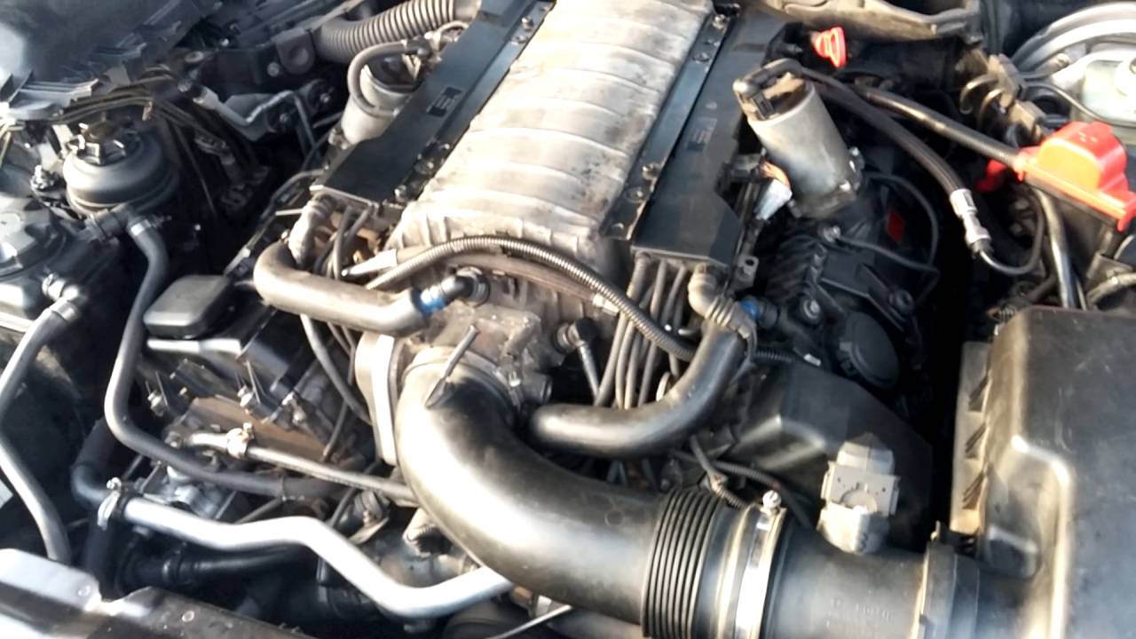звук стука мотор N62b44 BMW - YouTube