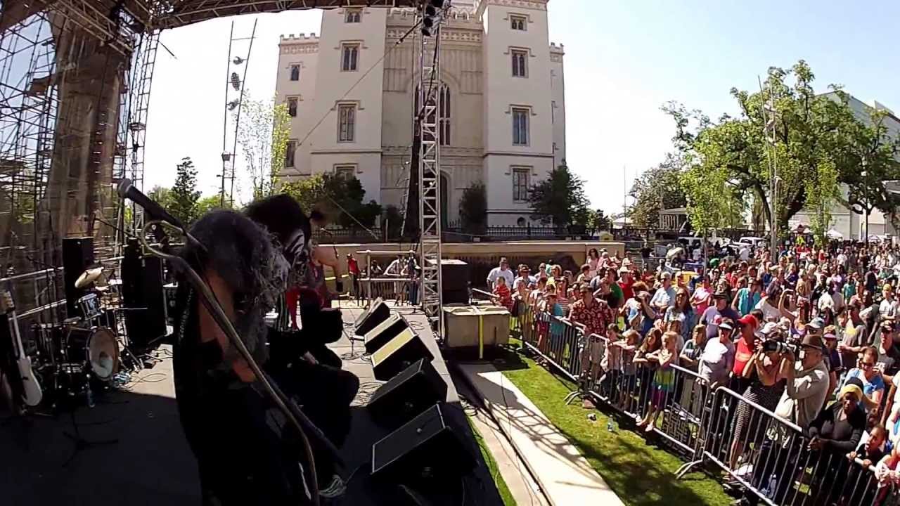 GoPro Hero Low Light Concert - YouTube