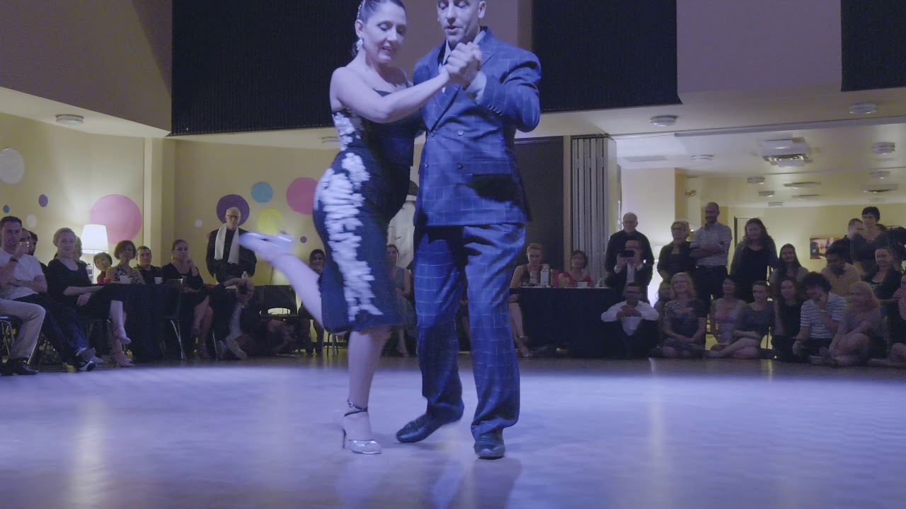 Maximiliano & Karina dance tango vals @ tango8fest 2017 (2 of 4) - YouTube