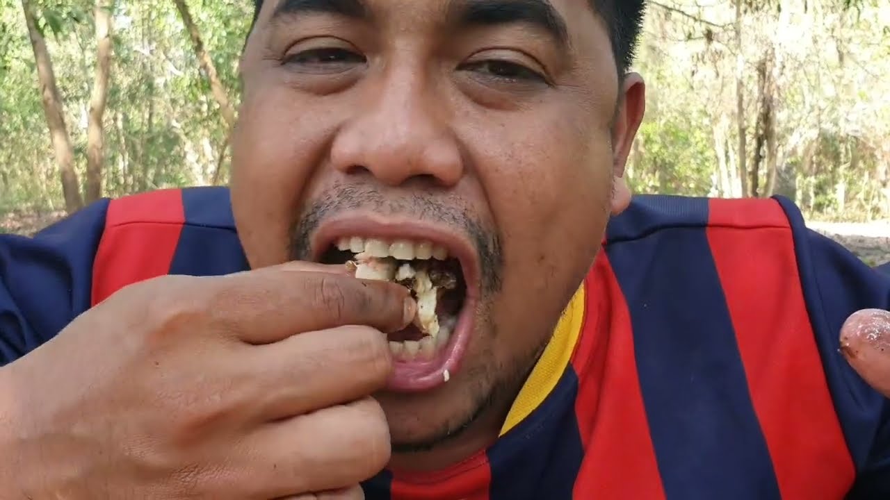 Giant man eating big fish recipe - YouTube