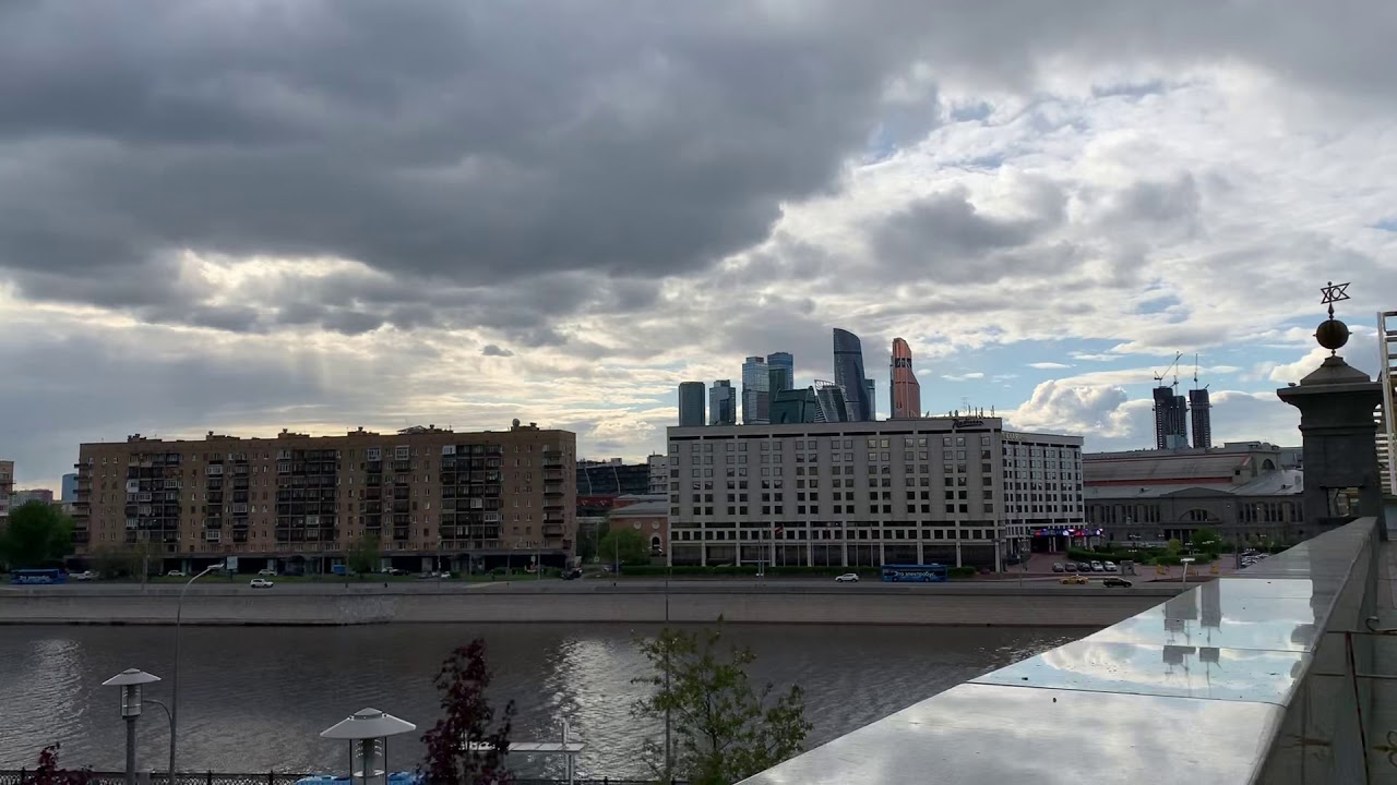 Moscow Now - YouTube