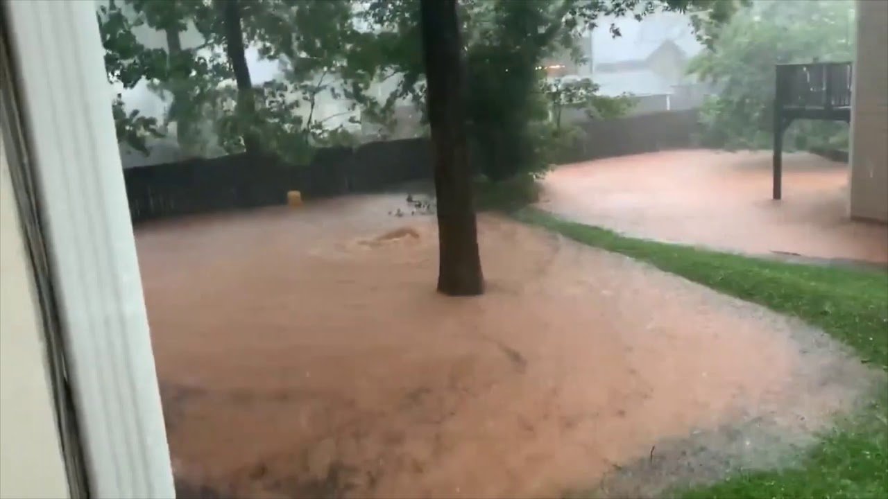 Flooding Seen in Atlanta During Heavy Rain - YouTube