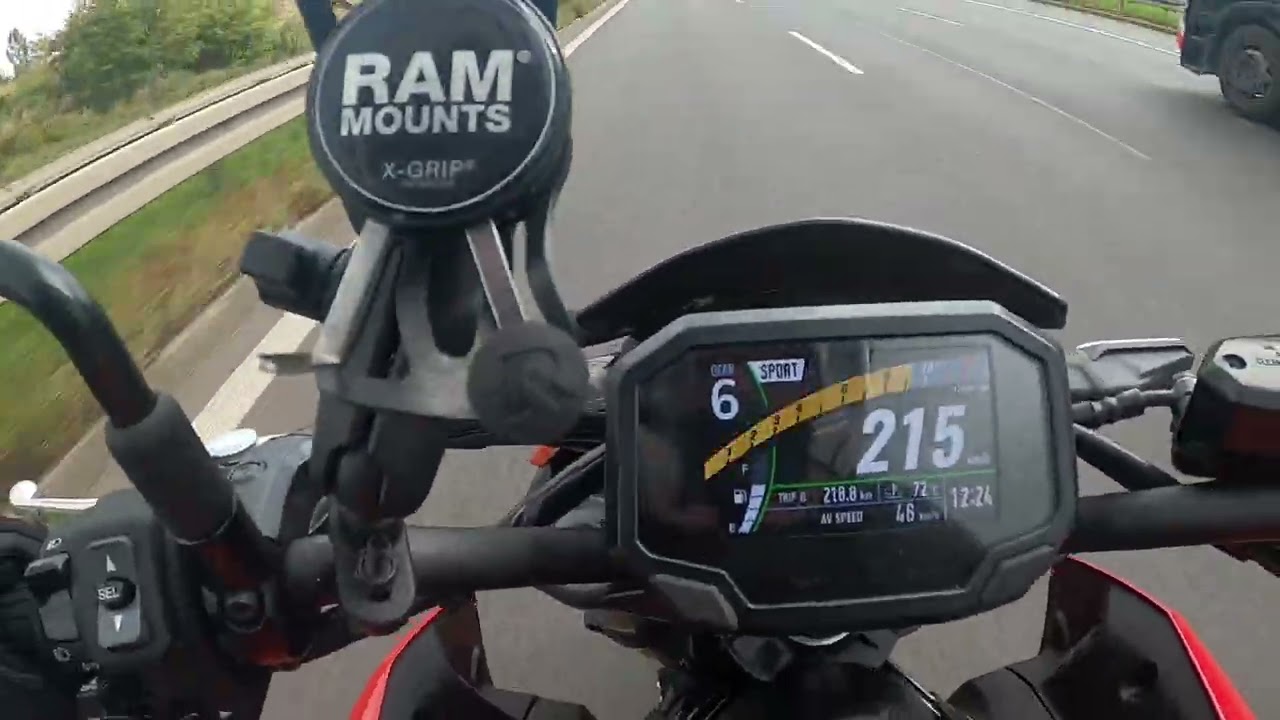 KAWASAKI Z900 2022r. BRUTAL ACCELERATION 0-215, 100-200 (3 GEAR ...