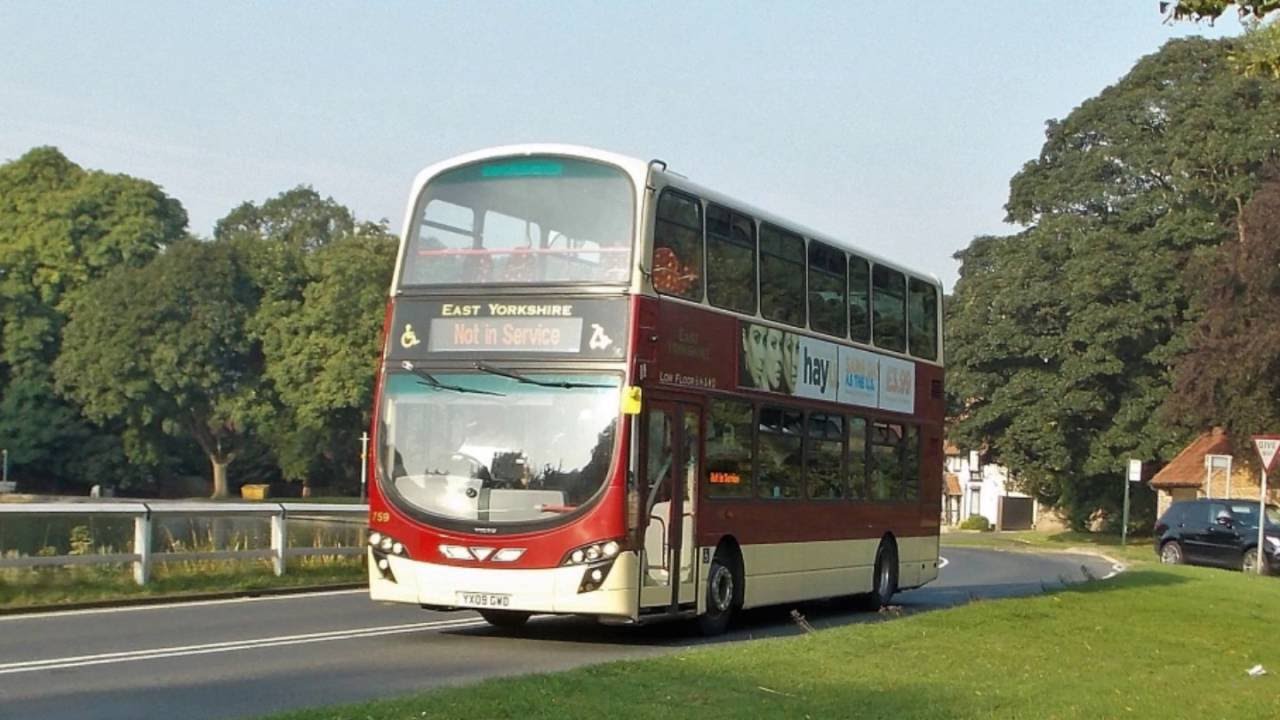 EYMS EAST YORKSHIRE BUS BUSES BISHOP BURTON PHOTO VIDEO - YouTube