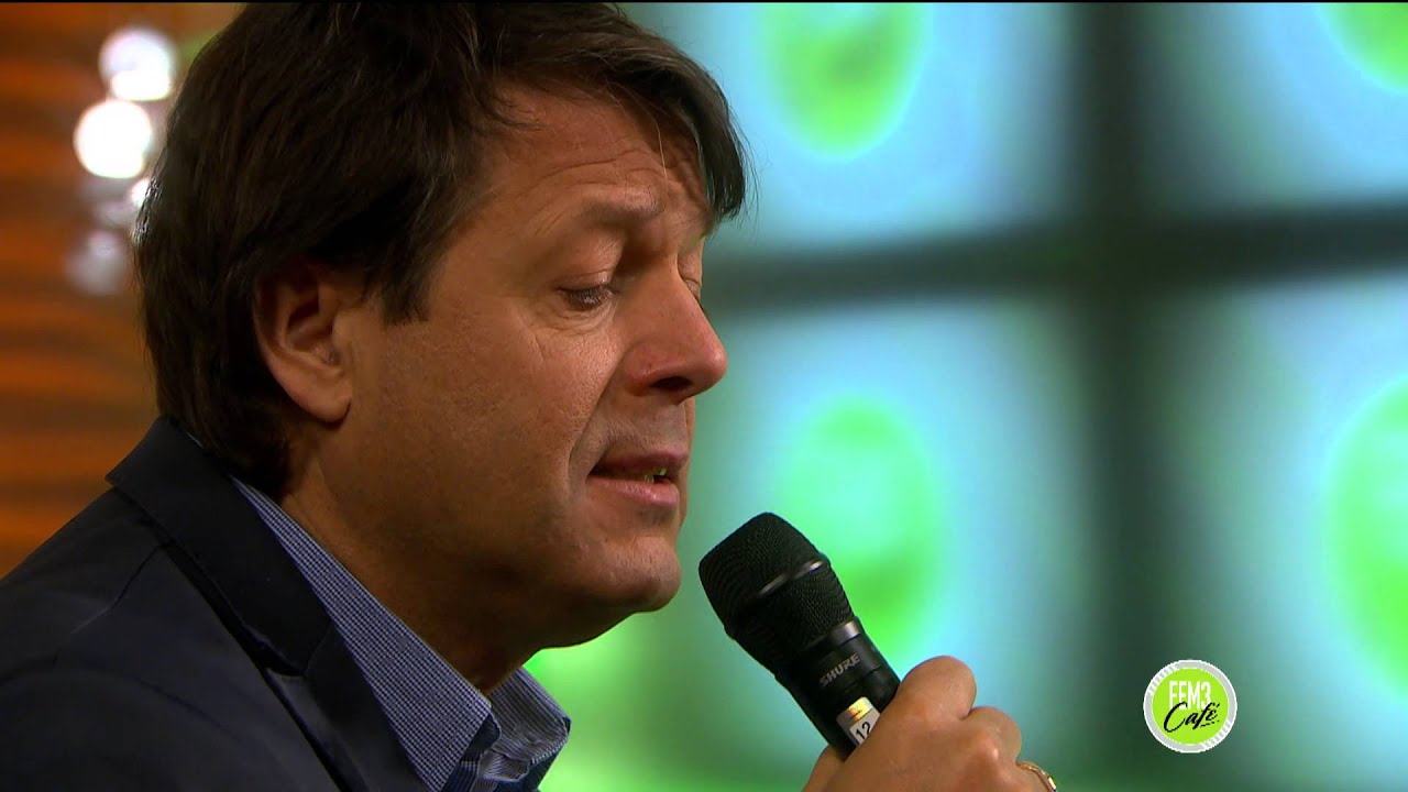 Hevesi Tamás: Vigyázz rám - 2014.12.22. - tv2.hu/fem3café - YouTube