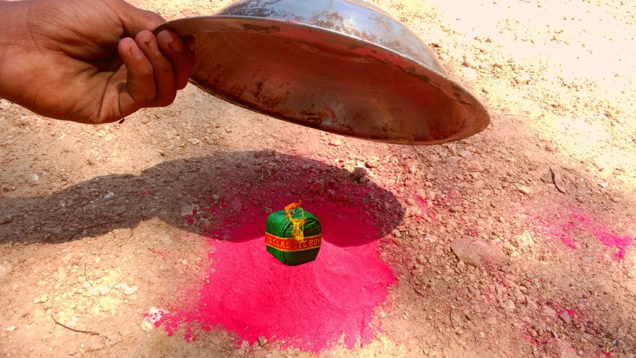 क्या होगा अगर गुलाल के ऊपर सुतली बॉम्ब लगा दे ? || Gulal Vs Sutli Bomb ...