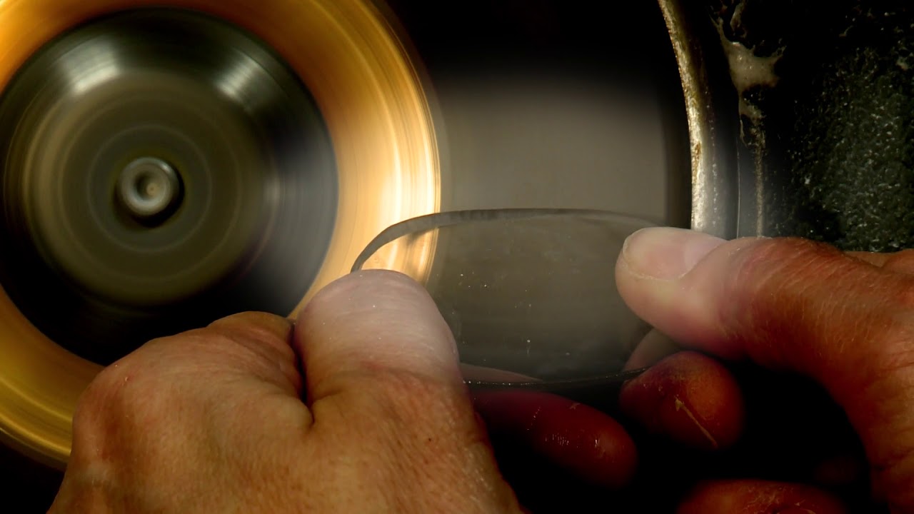 GUÍA DEL AGUA. BISELADO Y MATADO DE CANTOS DE LENTES OFTÁLMICAS. - YouTube