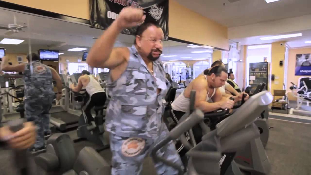 Clearwater Beach Fitness Commercial - WWE Legends workout - YouTube