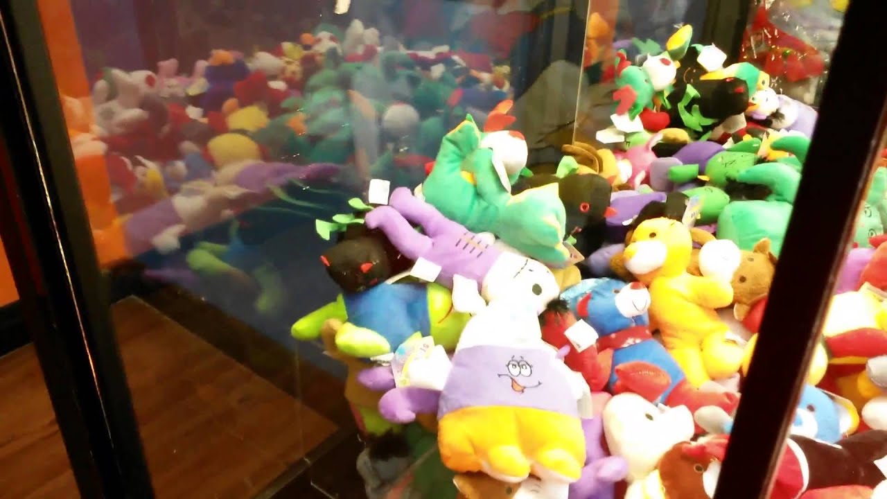 12 Amazing Claw Machine Wins! - YouTube