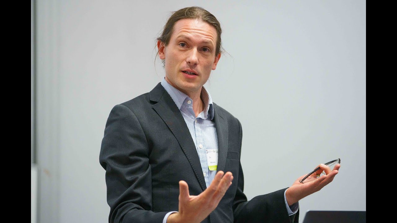 Benefits and costs of FAIR and open approaches in evolutionary genomics ...