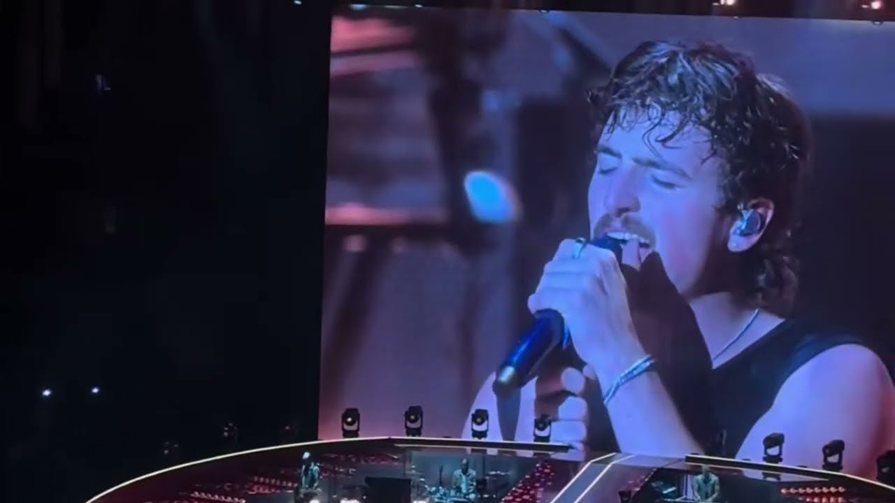 Benson Boone Delivers Emotionally Charged Rendition of Harry Styles ...