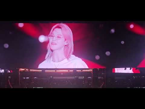 BTS fancam Into The Sun, Chicago D1 w Fireworks  🌆  💜 🌞 