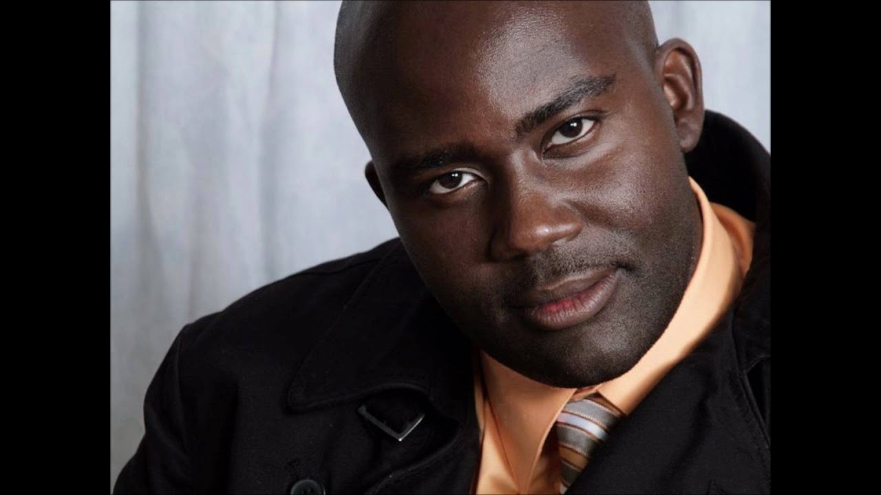 Travis Smith "Childhood" - YouTube