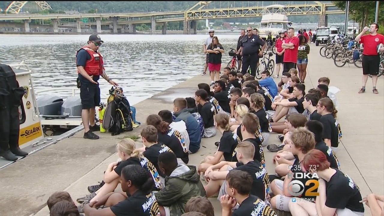 Camp Cadet Teaching Kids About Being In Law Enforcement - YouTube