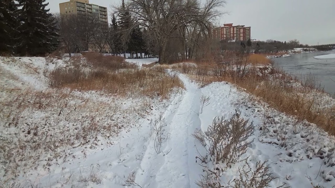 First snow of the year, Saskatoon, Saskatchewan River, Canada - YouTube