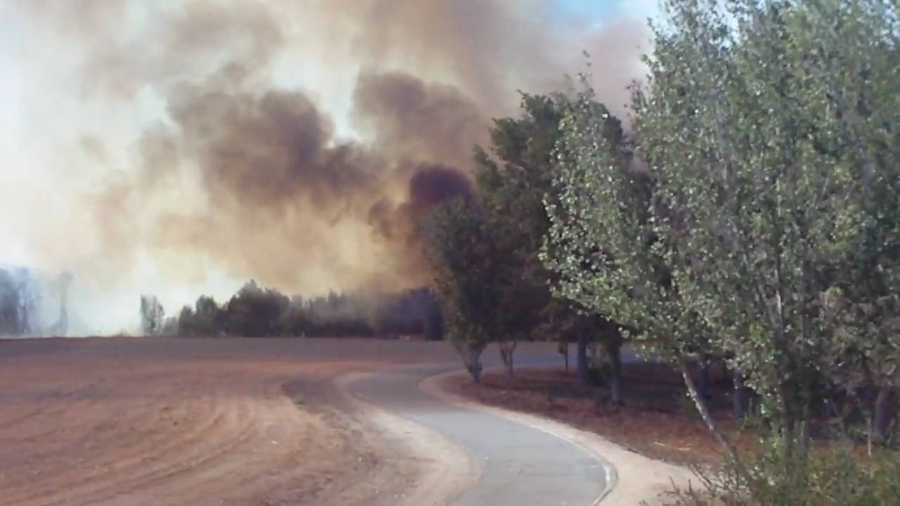 Fire in Riverside, CA. - YouTube