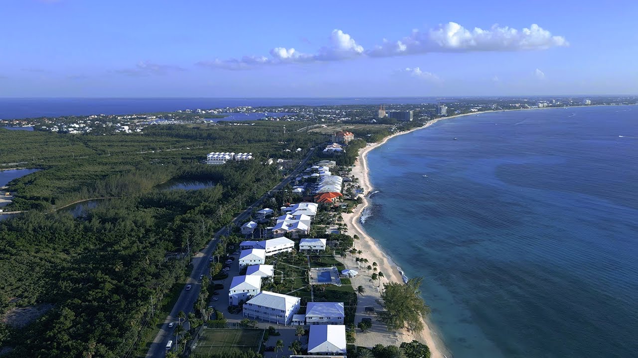 Cemetery Beach on Grand Cayman (December 2022) 4K Ultra HD Drone ...
