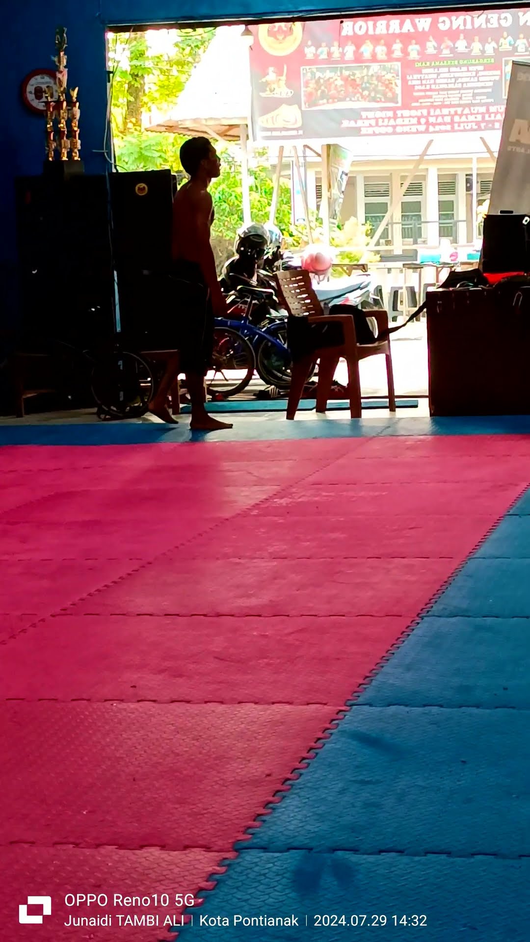 PON SUMUTUTRA SAMBO DAN KICKBOXING (1) - YouTube