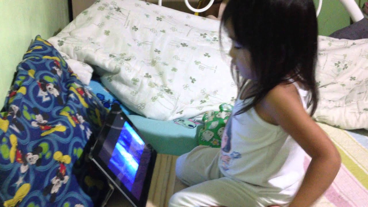 Carla Shane Sardoncillo singing "Let it go".;-) - YouTube