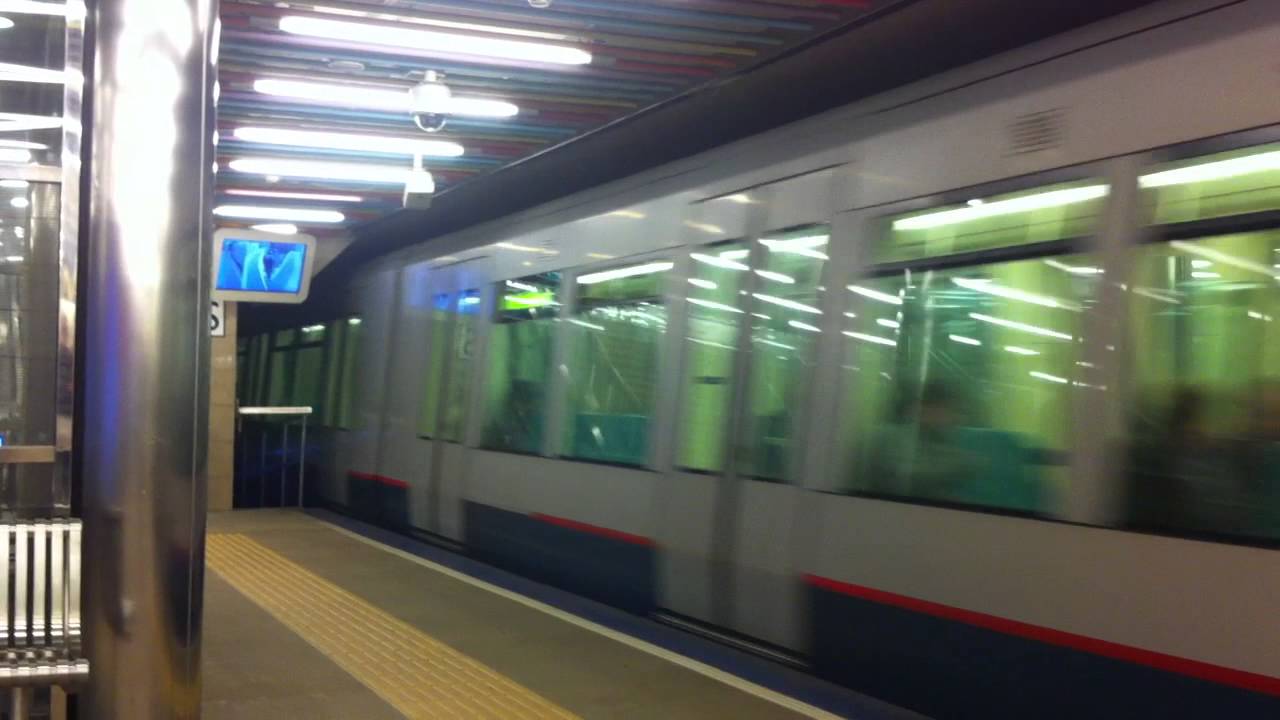 RET Metro Type MG2/1 Vertrek Rotterdam Centraal - YouTube