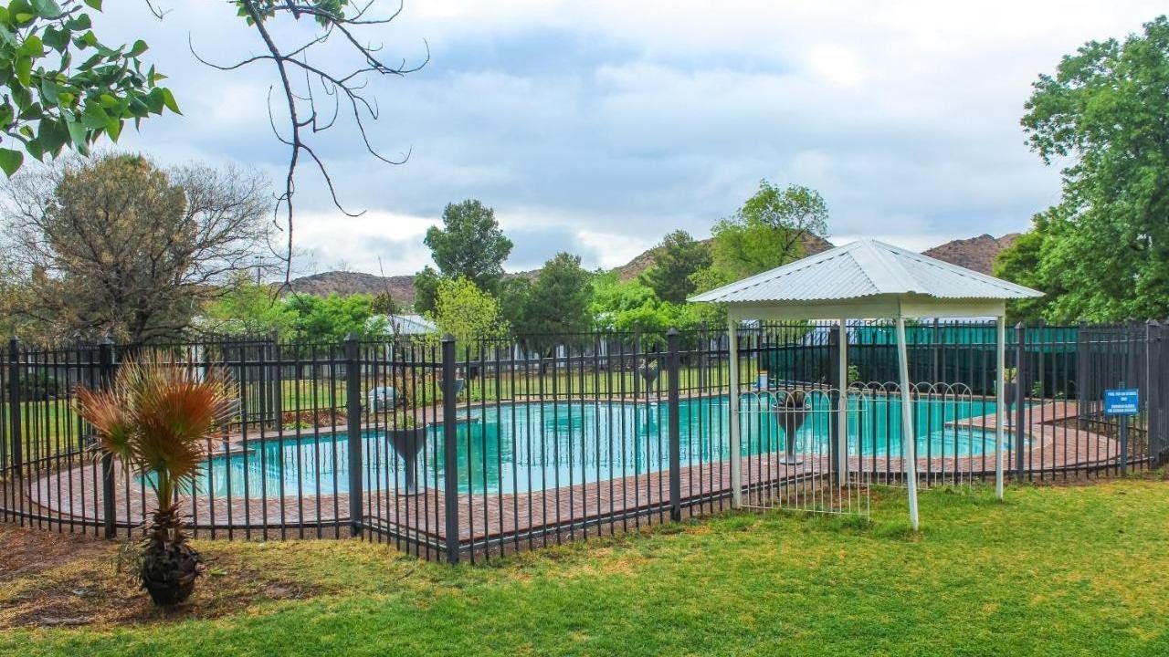 Merino Inn Hotel, Colesberg, South Africa - YouTube