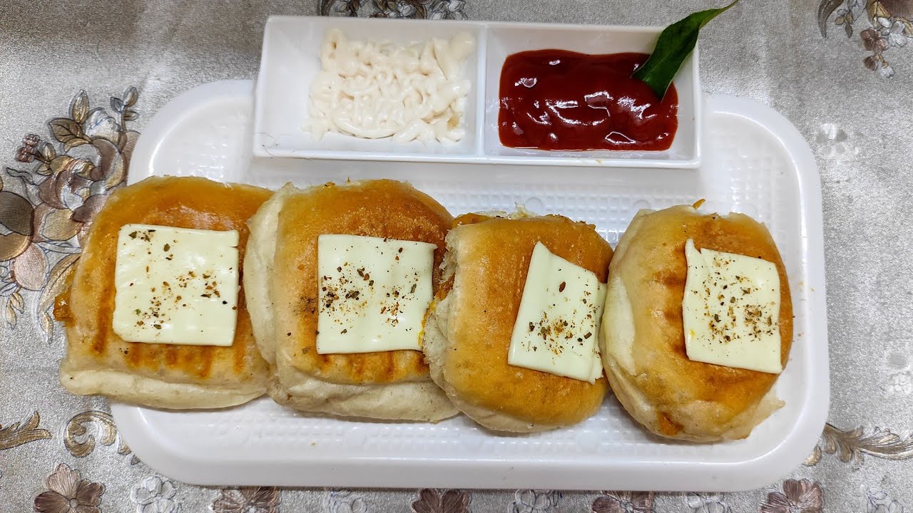 Cheese Chicken Pav Recipe|COOKWITHSALMA - YouTube