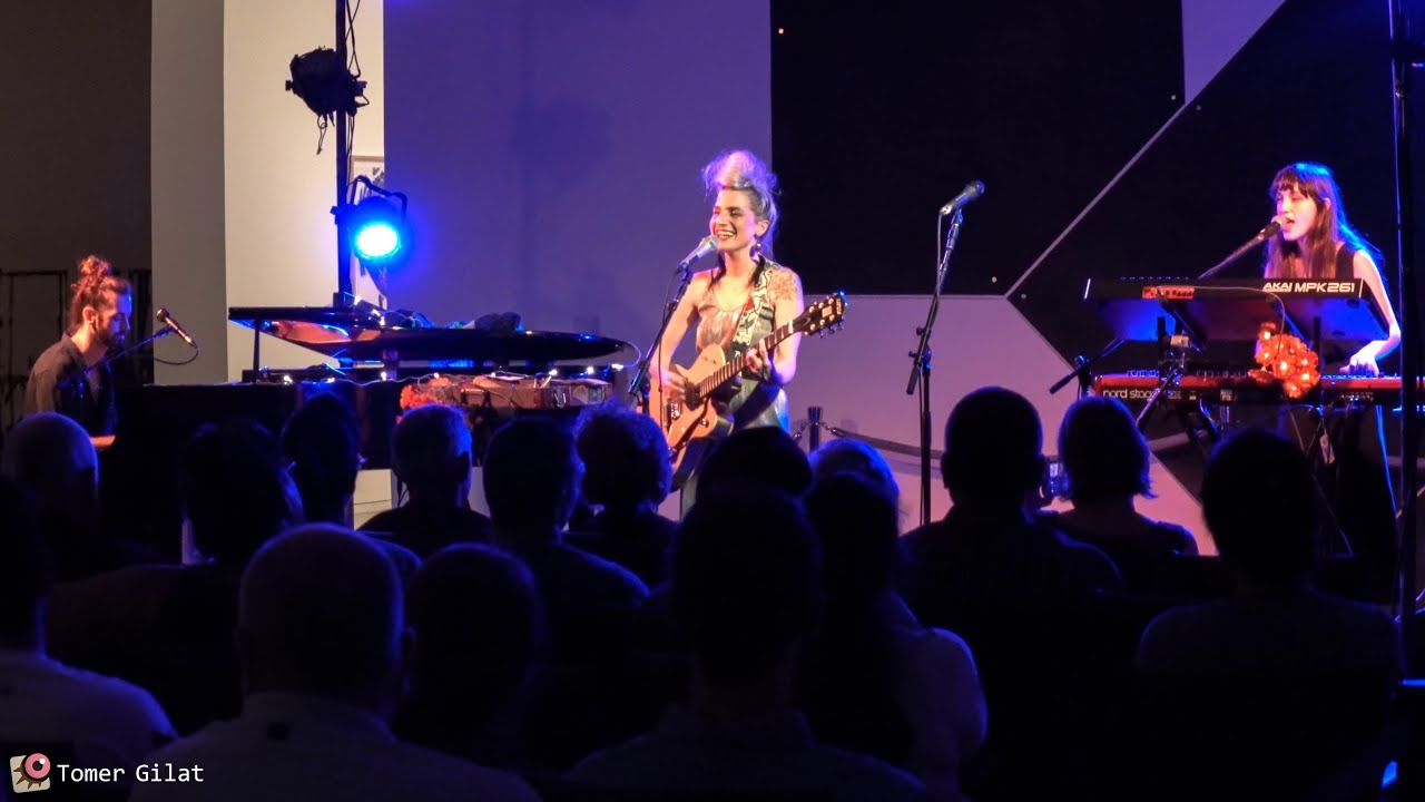 Sivan Talmor & Idan Rabinovich - Dancing - YouTube