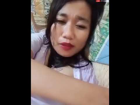 Bigo Live Tante Mendesah Mainin Lidah - YouTube